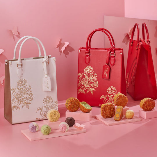 Conrad Singapore Marina Bay Golden Baked Treasures Mooncake – Gourmet ...